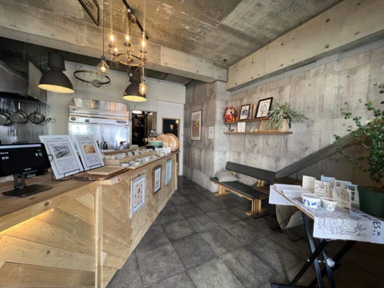 OMUSUBI STAND(おむすびスタンド)は無農薬米を使用した素材にもこだわったお店＠浦添市 - おきなわめぐり