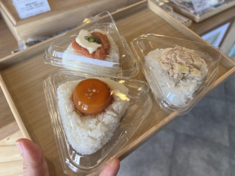 OMUSUBI STAND(おむすびスタンド)は無農薬米を使用した素材にもこだわったお店＠浦添市 - おきなわめぐり